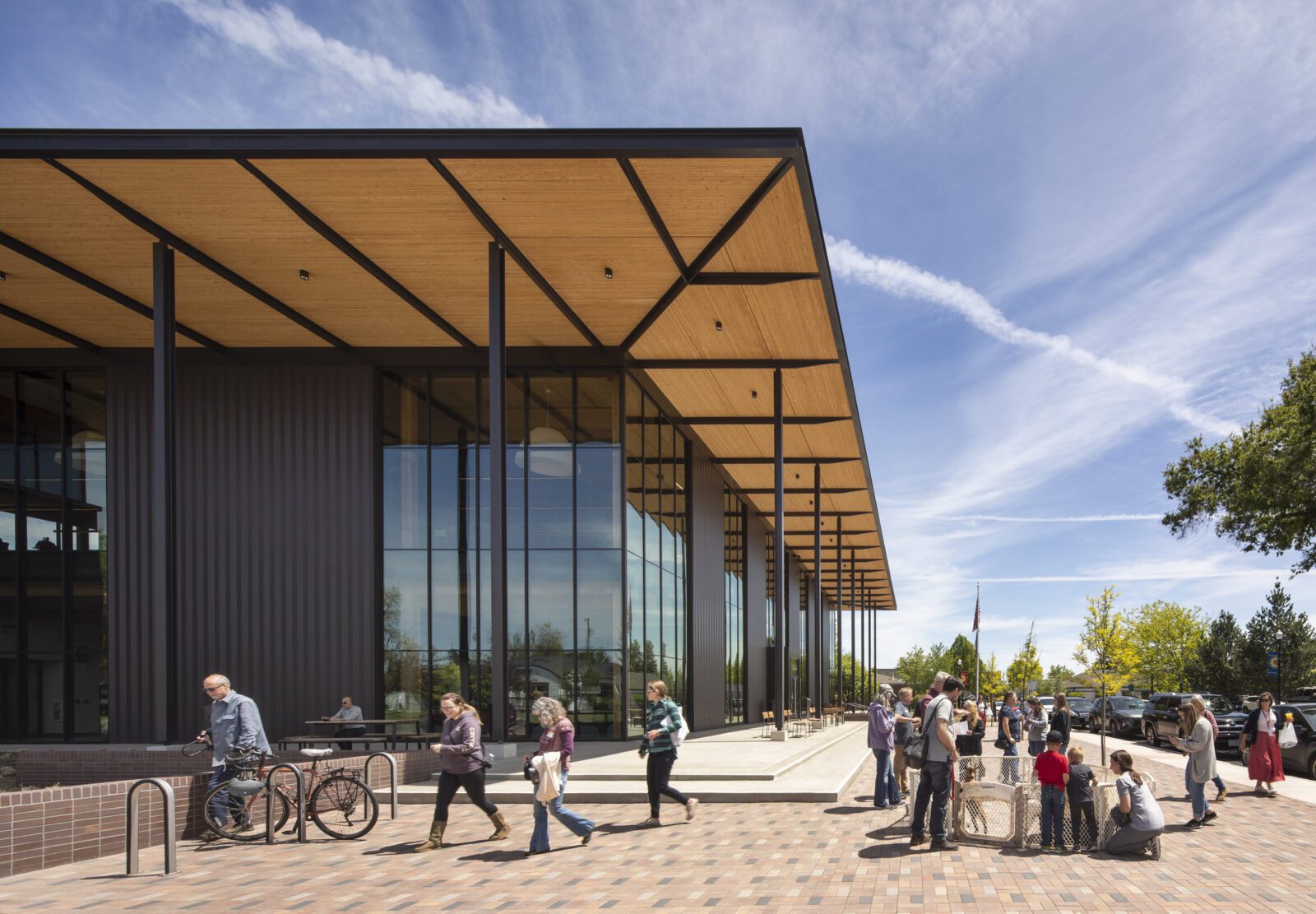 Miller Hull — Oregon’s Redmond Library balances local character with ...